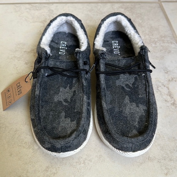 Crevo | Shoes | Nwt Crevo Ronnie Camo Print Sherpa Lined Memory Foam ...